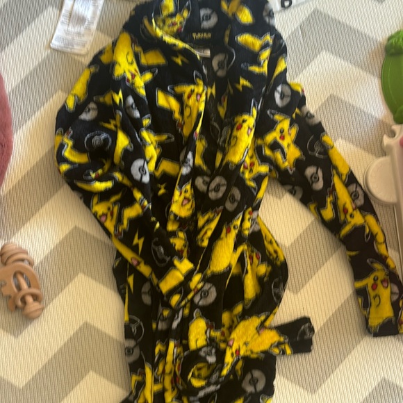Pokemon | Pajamas | Boys Pokmon Robe Comes From A Smoke Free Home ...